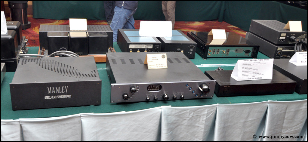 Indonesia Hi-End Audio Club IHEAC Show 2014 - Page 10 of 10